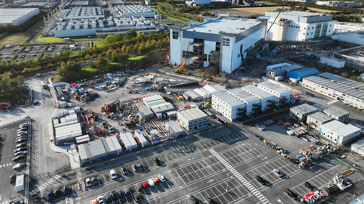 DS2 Production Building, Grange Castle - Wills Bros